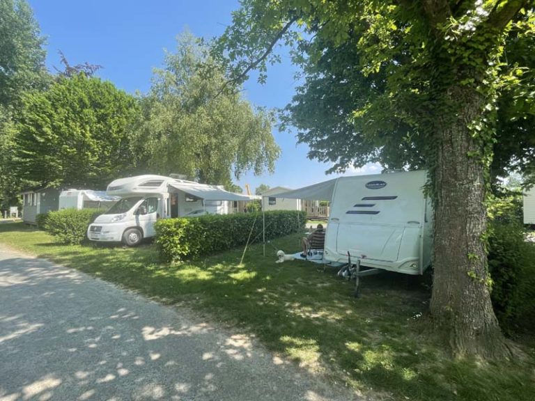 Les emplacements - Camping Au Vert de l’Authie